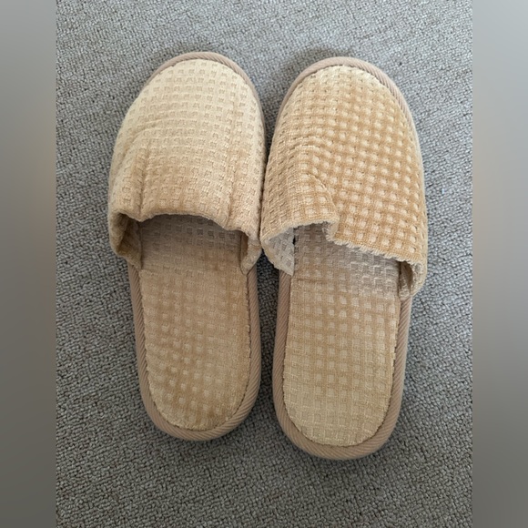 Shoes | Spa Waffle Slippers | Poshmark